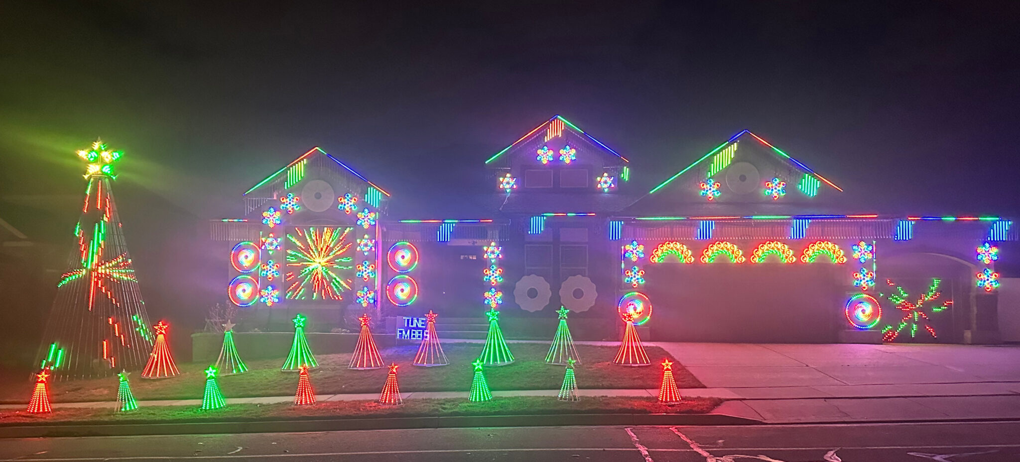 Spectacular! Wizards of Winter Christmas Light Show in Riverton, Utah ...